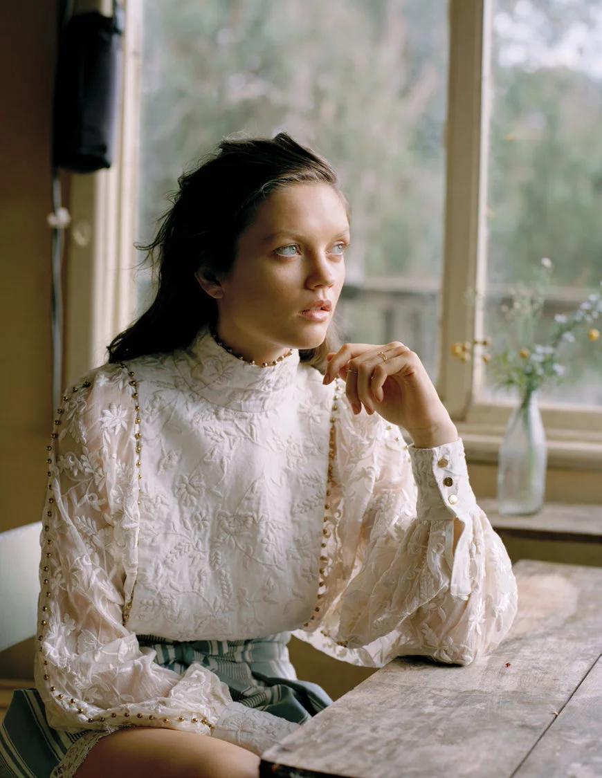 Grace Anderson Has 'Cabin Fever' In Derek Henderson Images For Elle ...