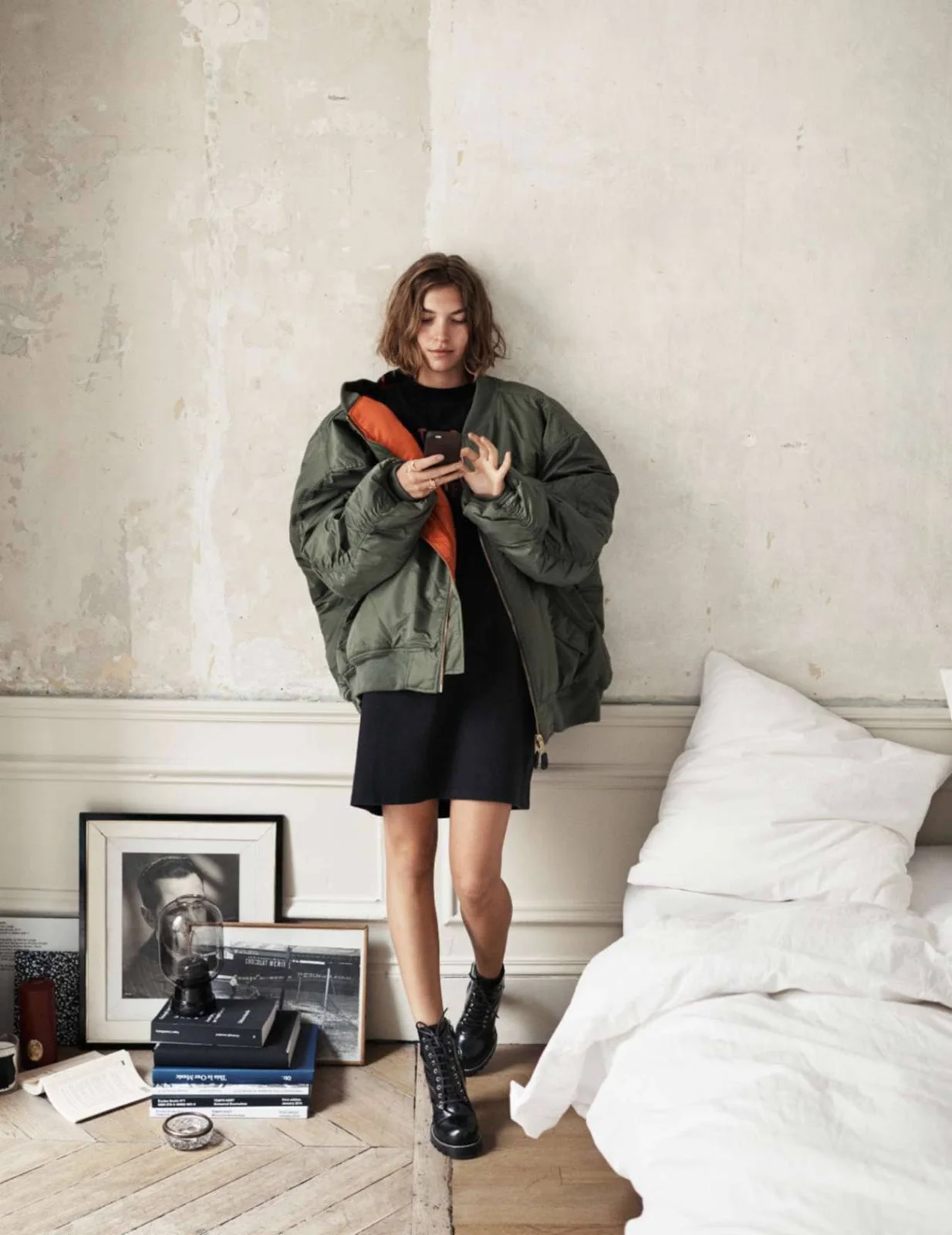 Arizona Muse Poses For 'Early In The Morning' By Steven Pan For Elle ...