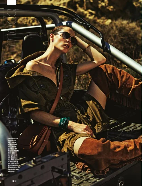 Carla Crombie Wears Battle-Ready Looks By Tomás de la Fuente For Mujer ...