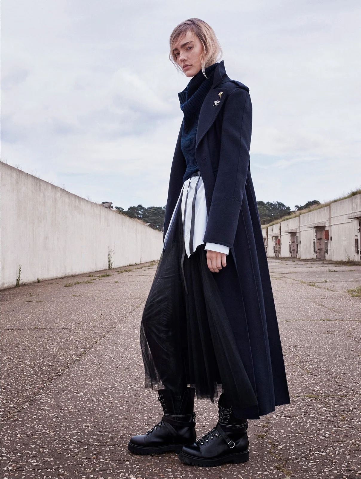 Steph Smith Waits For Morning In Kerry Hallihan Images For Elle UK ...