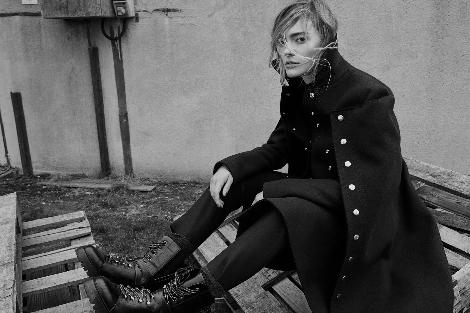 Steph Smith Waits For Morning In Kerry Hallihan Images For Elle UK ...