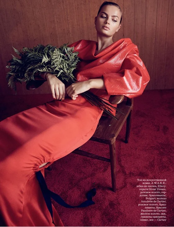 Moa Aberg Sees Red, Lensed By Nick Hudson For Elle Russia December 2016 ...