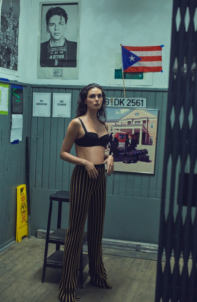 Morena Baccarin Sizzles As Gq Mexico Woman Of The Year By Hunter