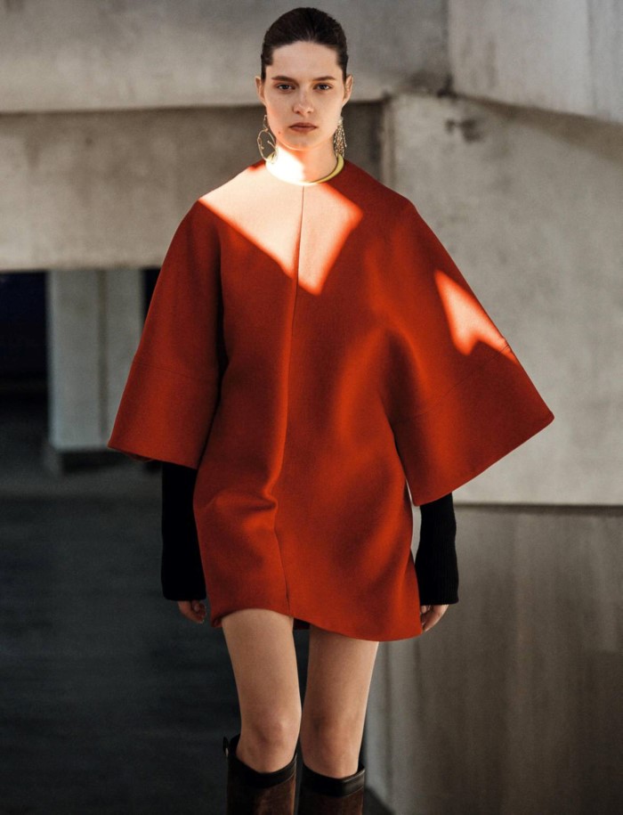 Anna Cholewa Fronts 'Grand Large' By Peter Gehrke For Grazia France ...