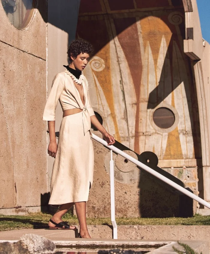 Julia Noni Flashes Dilone in 'Chic Easy Pieces' For Harper's Bazaar US ...