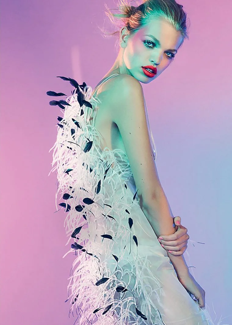 Daphne Groeneveld Stuns In 'Choc Neon' By Mark Abrahams For Elle Brazil ...