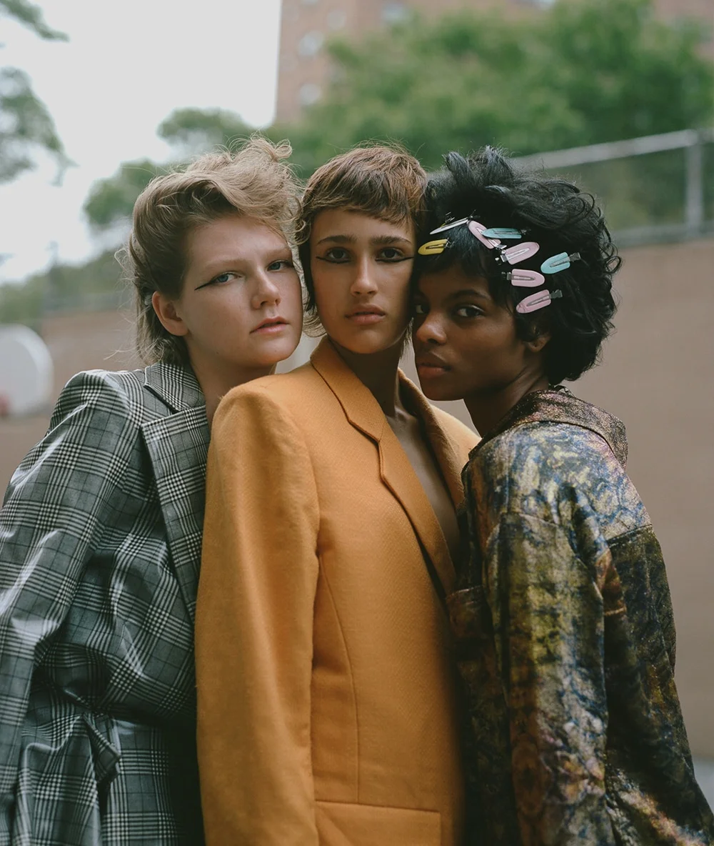 Joshua Woods Snaps Julia Cordova, Marland Backus & Najiyah Imani For ...