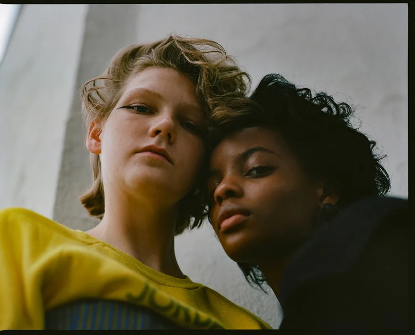 Joshua Woods Snaps Julia Cordova, Marland Backus & Najiyah Imani For ...