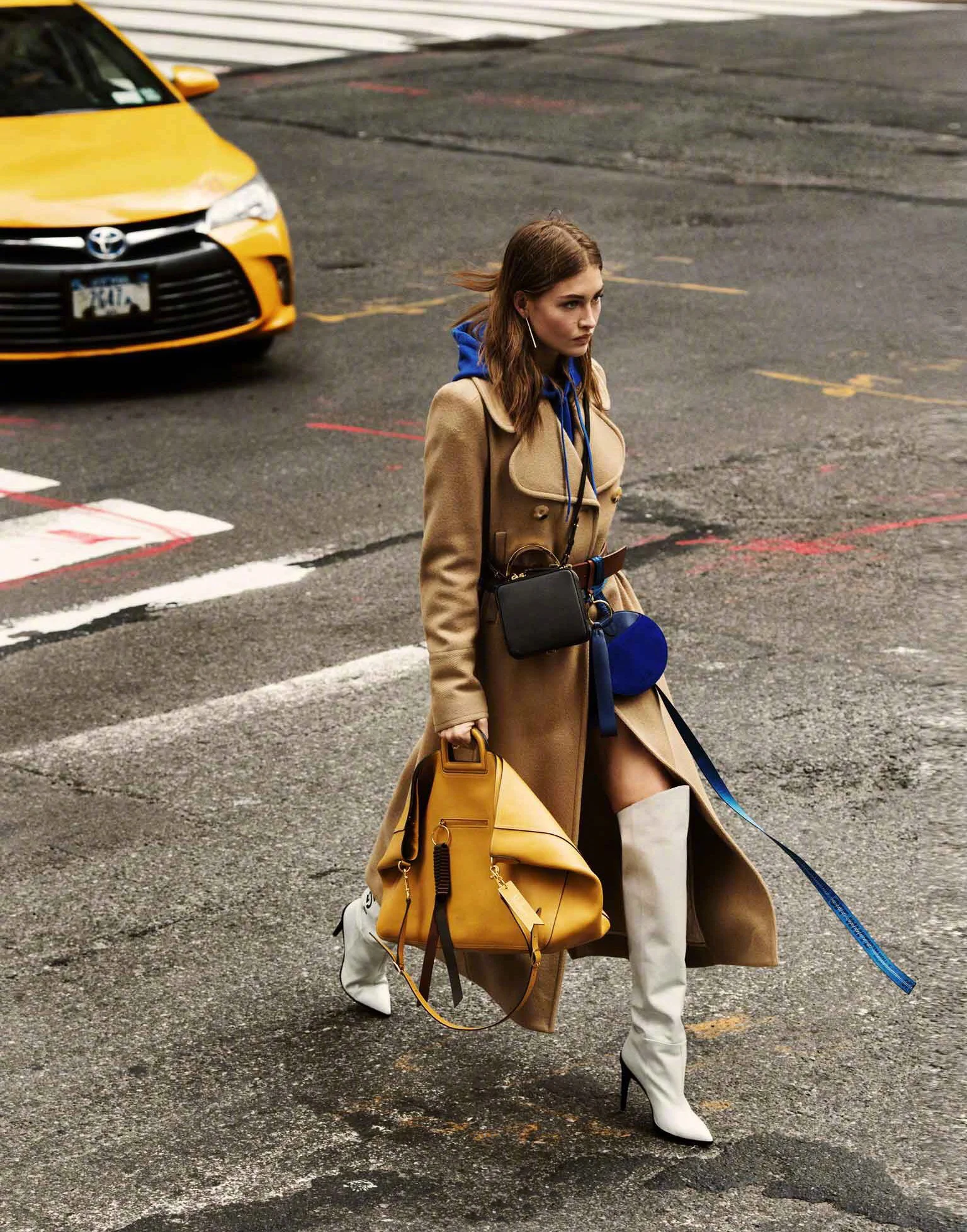 Sebastian Kim Flashes Grace Elizabeth In 'Don't Walk Stride' For The ...