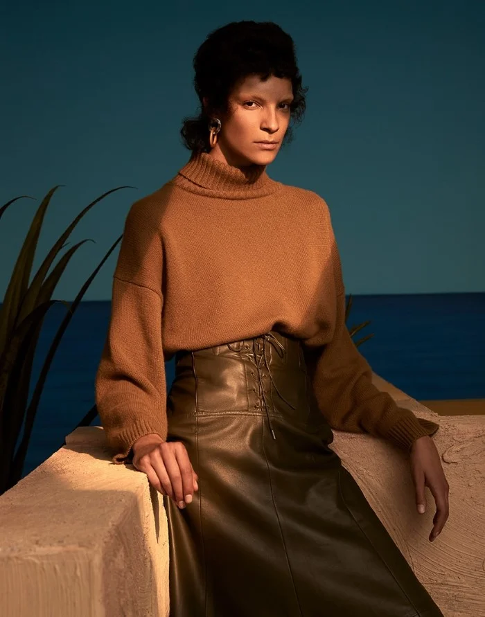 Manolo Campion Eyes Violet & Jess Cole In Natural Luxury For Bullett ...