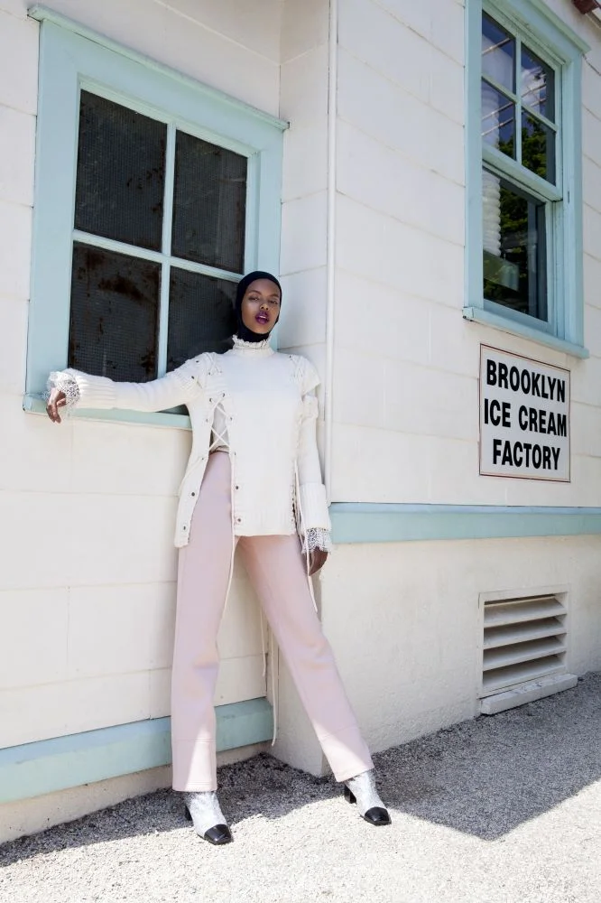 Grace Mahary Hangs In Brooklyn, Lensed By Ricardo Abrahao For Elle ...