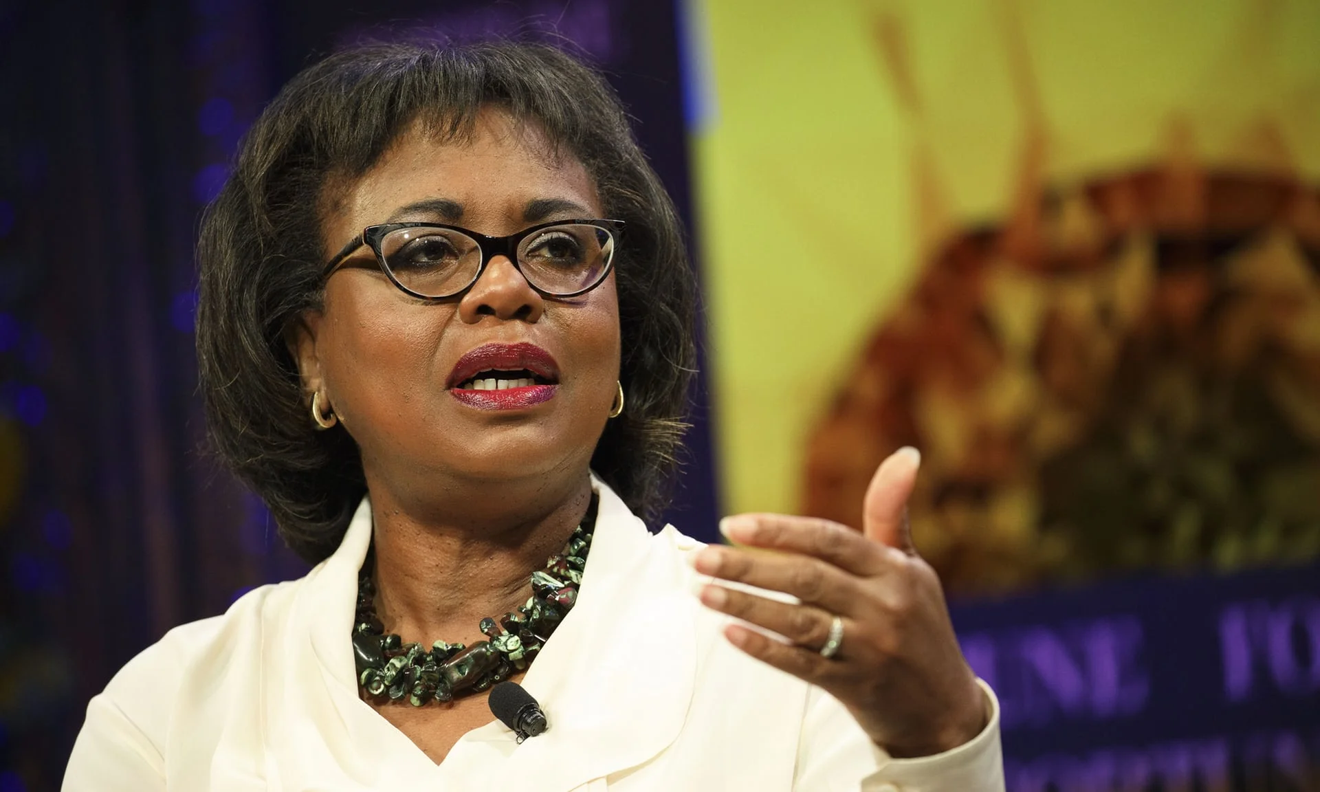 Anita Hill Assumes Leadership Of Hollywood Commission On Sexual ...