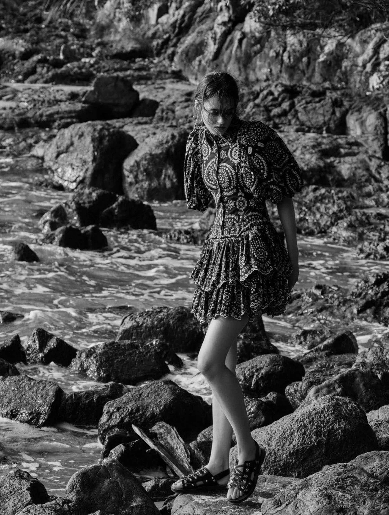 Simon Upton Captures Rose Freemantle In 'Wild At Heart' For Elle ...