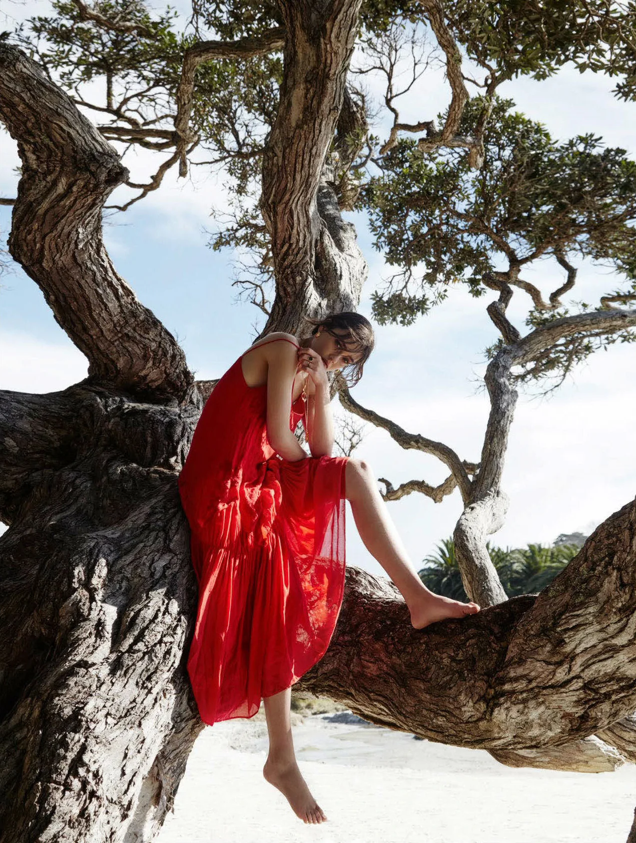 Simon Upton Captures Rose Freemantle In 'Wild At Heart' For Elle ...