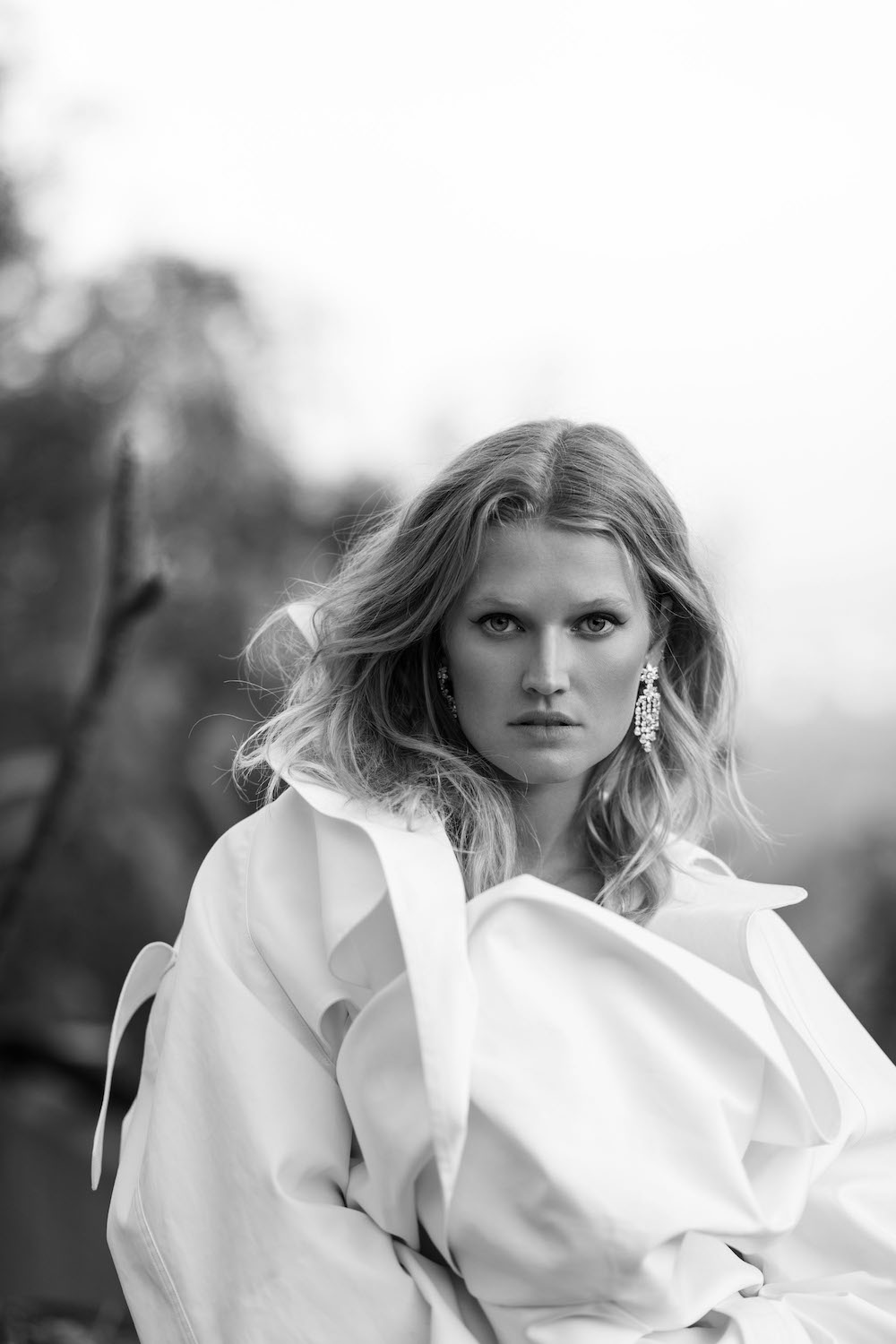 Toni Garrn, 25, Faces Change In 'Turning Point' By Gilles Bensimon For ...