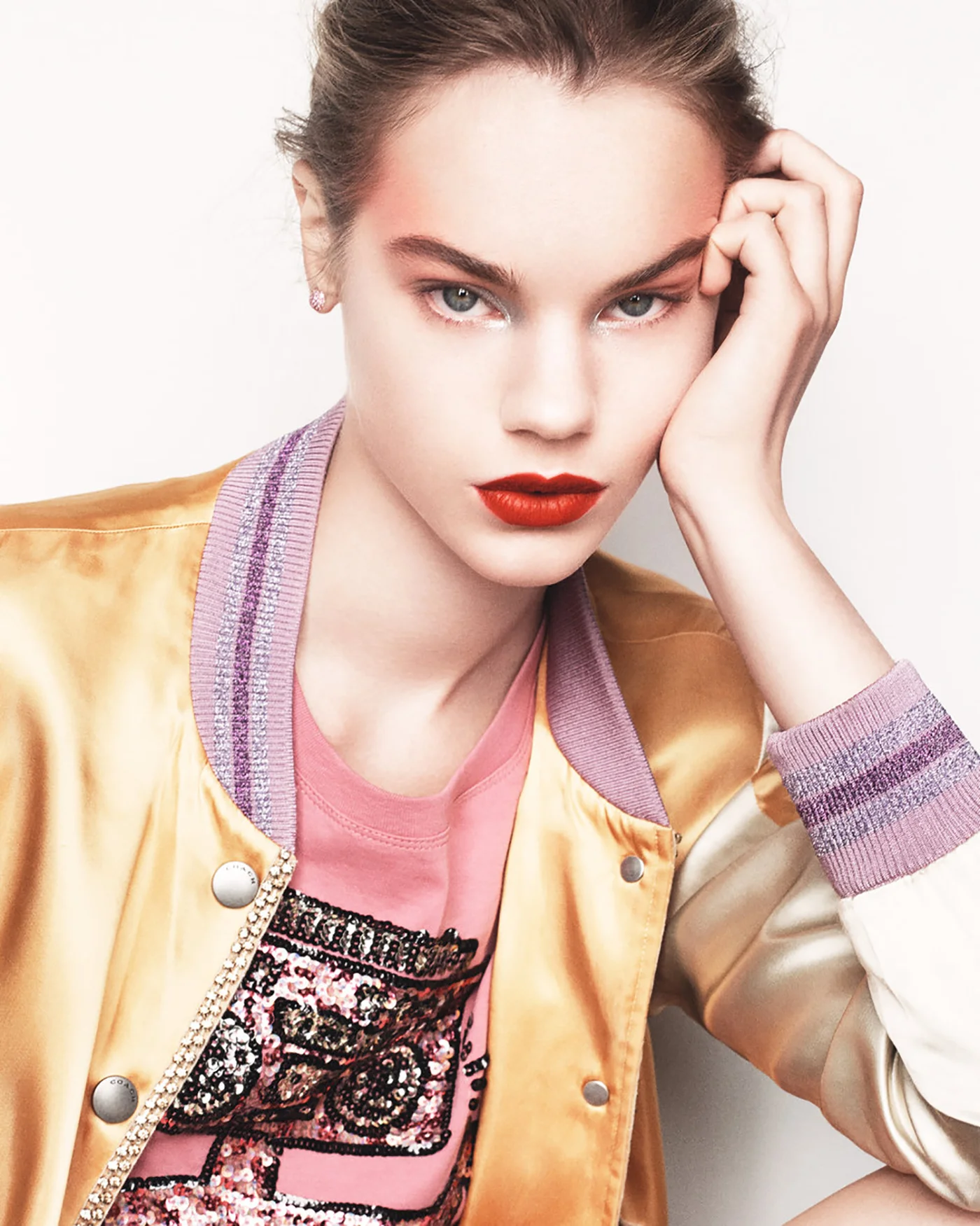 Estella Boersma Wears Pastel Hues Beauty Lensed By Tom Schirmacher For ...