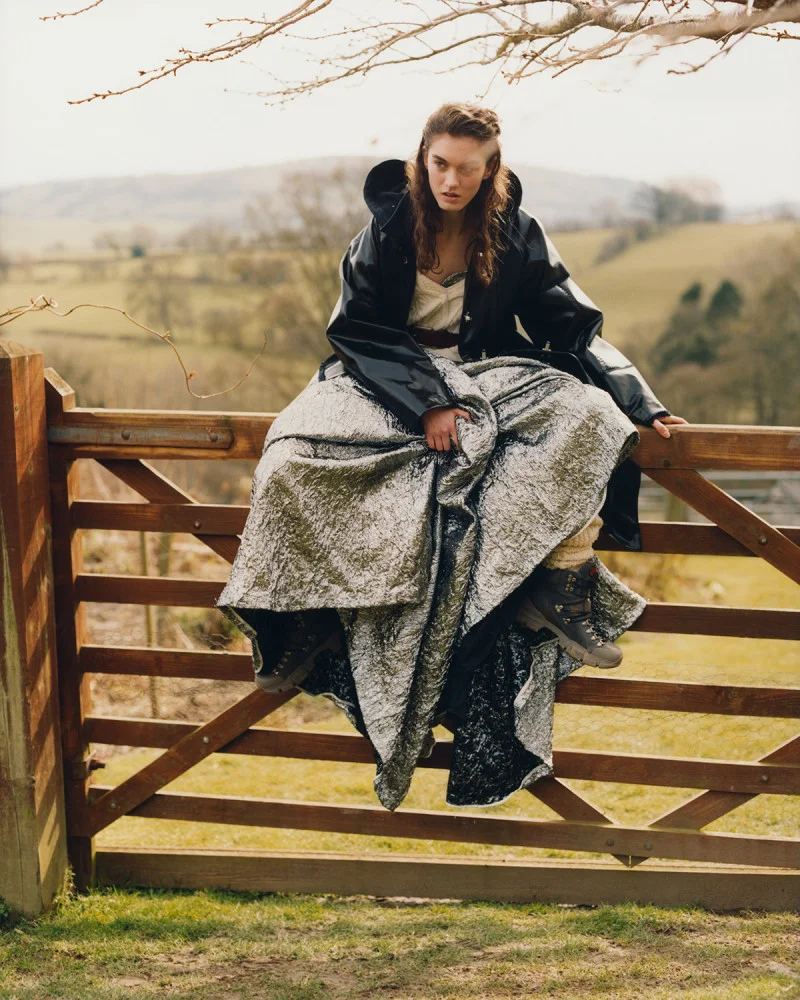 Hannah Claverie Is Pure Country Girl In Ben Parks Images For Manifesto ...
