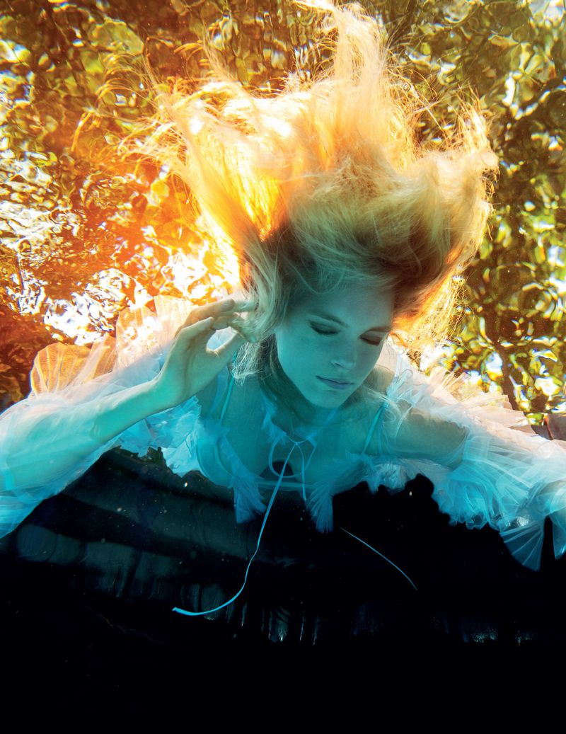 Jessica Stam Is Lensed By Rene & Radka In 'Going Under' For Vogue ...