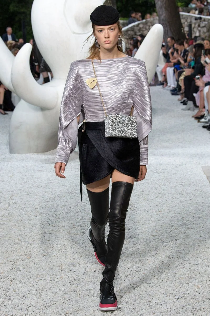 Eye: Nicholas Ghesquiere Honors Vintage Artistry, Coddington Cats ...