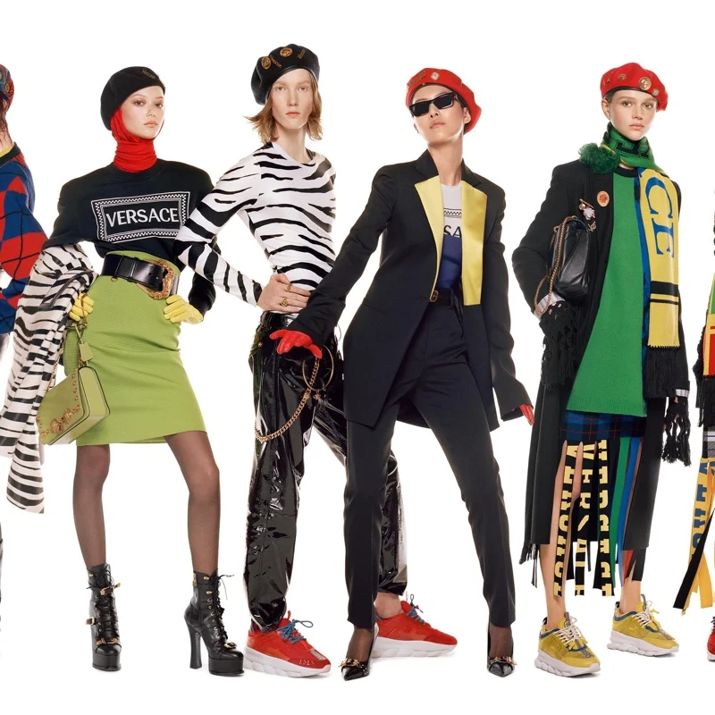 Steven Meisel Captures 54 Models For Versace Clans Fall 2018 Campaign ...