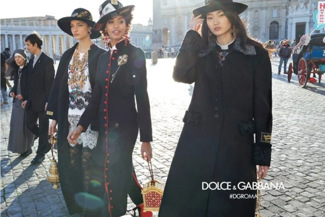 Dolce & Gabbana Fall Winter 2018.19 Glam Glitter Dripping Campaign By ...