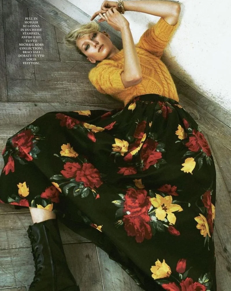 Sandra Martens Delivers A Floral Bouquet Lensed By Simone Falcetta For ...