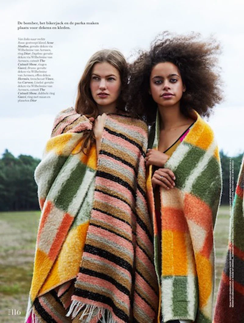 Anne Verhallen & Roos van Elk Chill In Nature For 'Out of Office' In ...