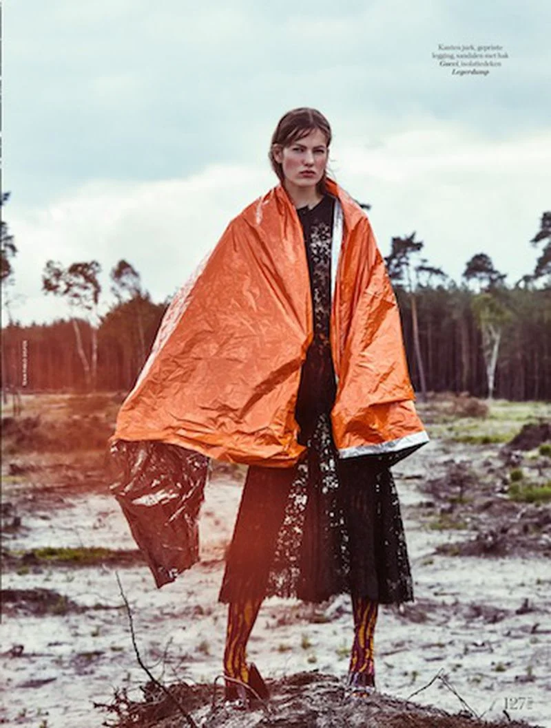 Anne Verhallen & Roos van Elk Chill In Nature For 'Out of Office' In ...