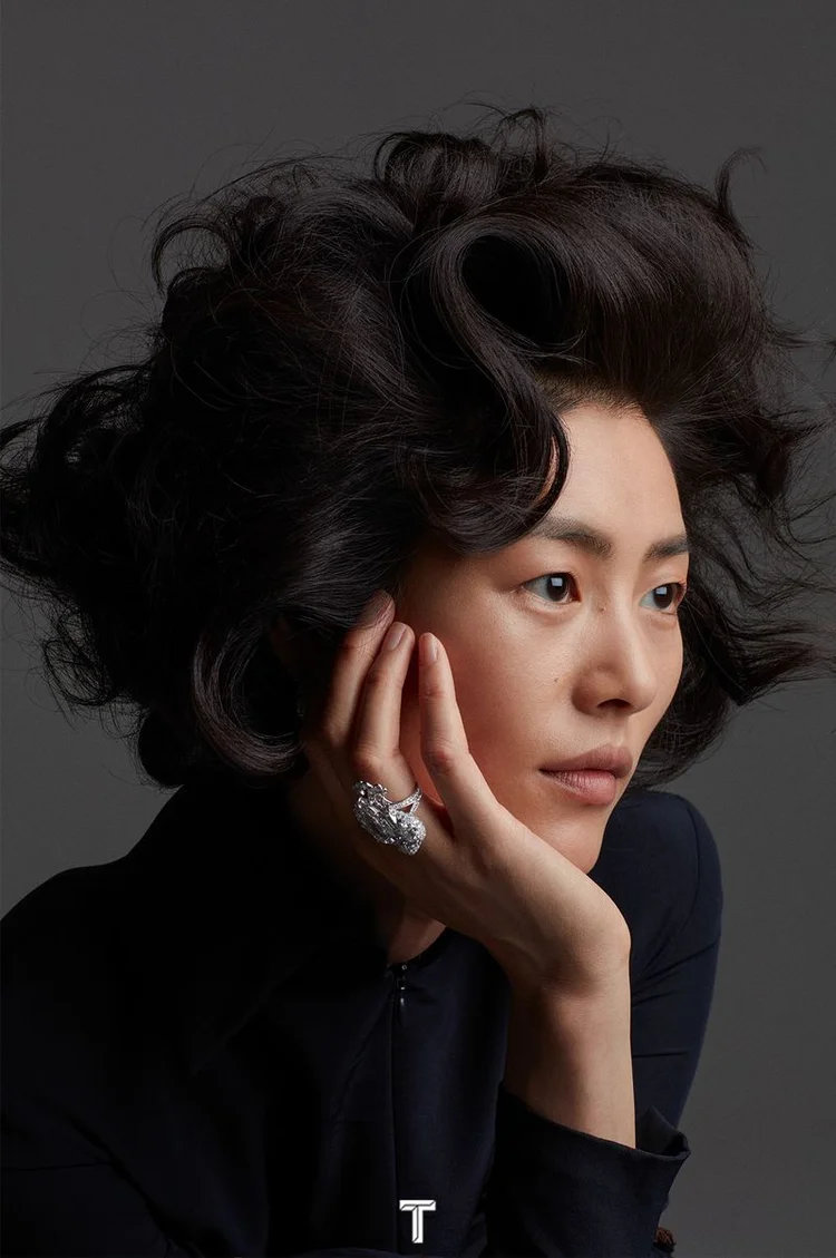 Liu Wen Lives Vividly In Yuan Gui Mei For T Magazine China September ...