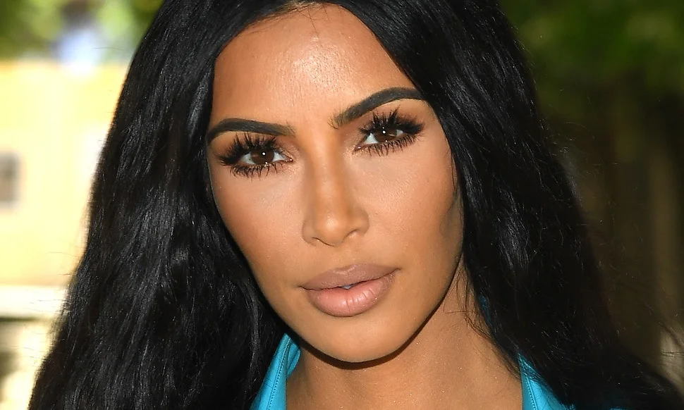 Kim Kardashian Flaunts It In 'Kim Wears Prada' By Steven Klein For LOVE ...