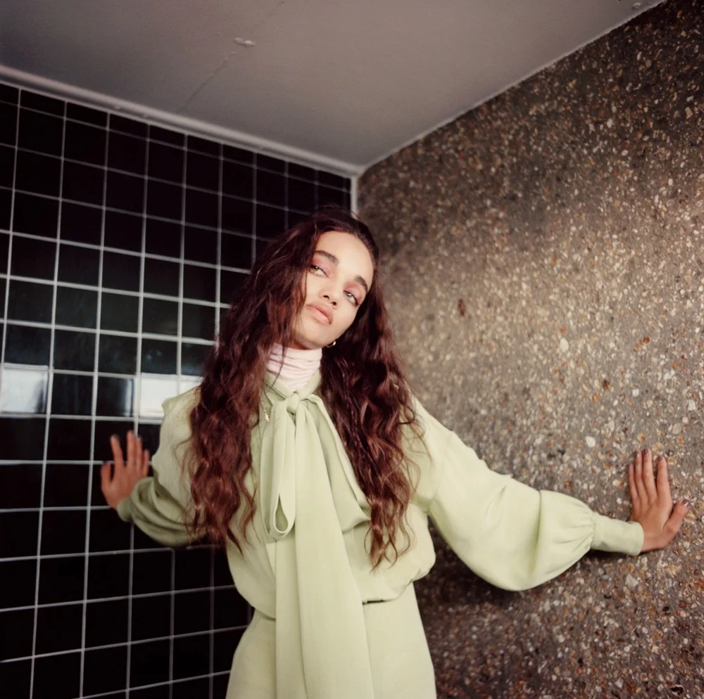 Ellen Rosa Is Lensed By Tom Craig For Evening Standard Magazine October ...
