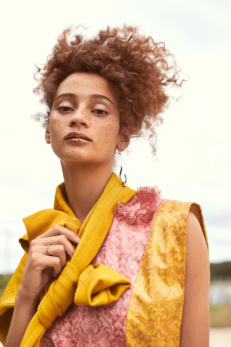 Thais Borges & Catriona Frean Are Lensed By Amanda Pratt For Mojeh Magazine October 2018 — Anne ...