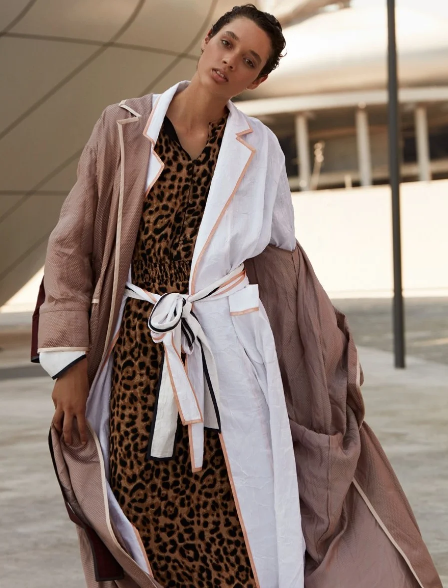 Nicola De Rosa Flashes Brynn Bonner In Wild Style For IO Donna November ...