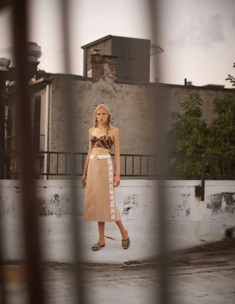 Zoe Louis Is Lensed By Mary Fix In 'Golden Hour' For L'Officiel ...