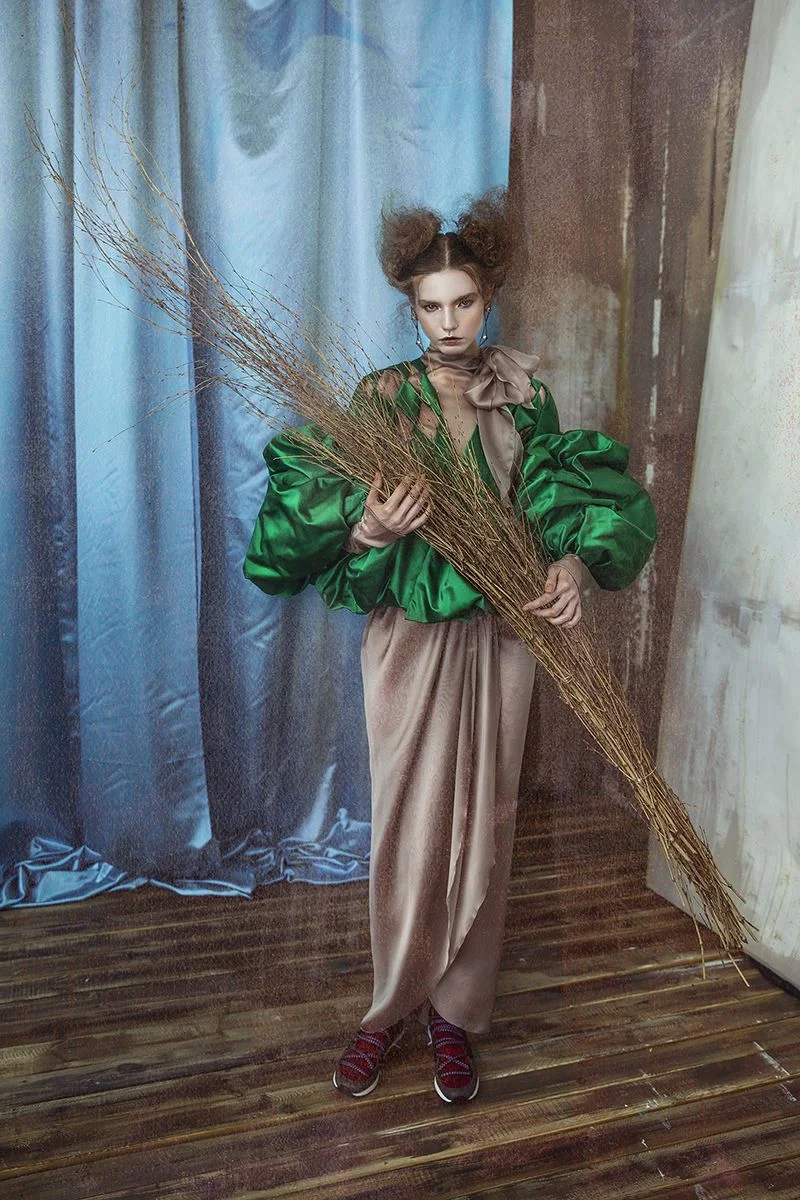 Erica Fava Eyes Anna Kolomnikova In 'Every century has its own Middle ...