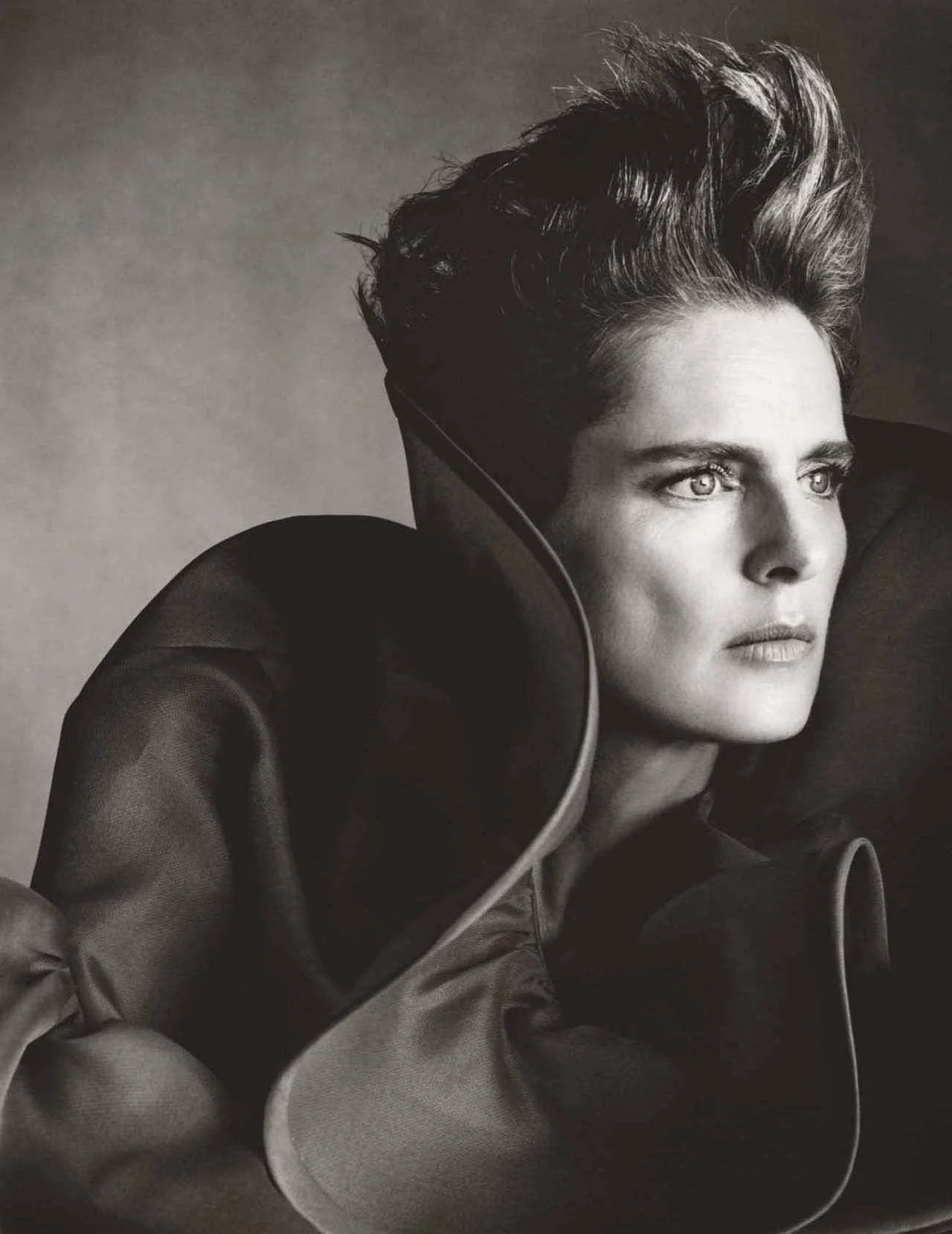 Stella Tennant Holds Court In Steven Meisel Images For Vogue UK ...