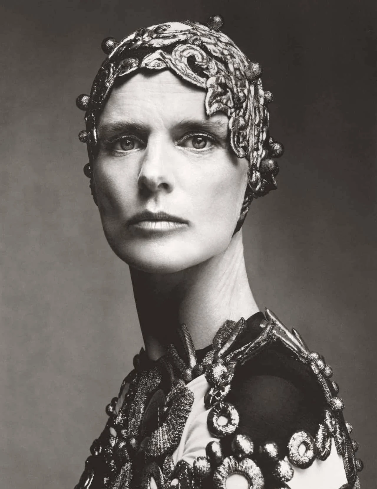 Stella Tennant Holds Court In Steven Meisel Images For Vogue UK ...