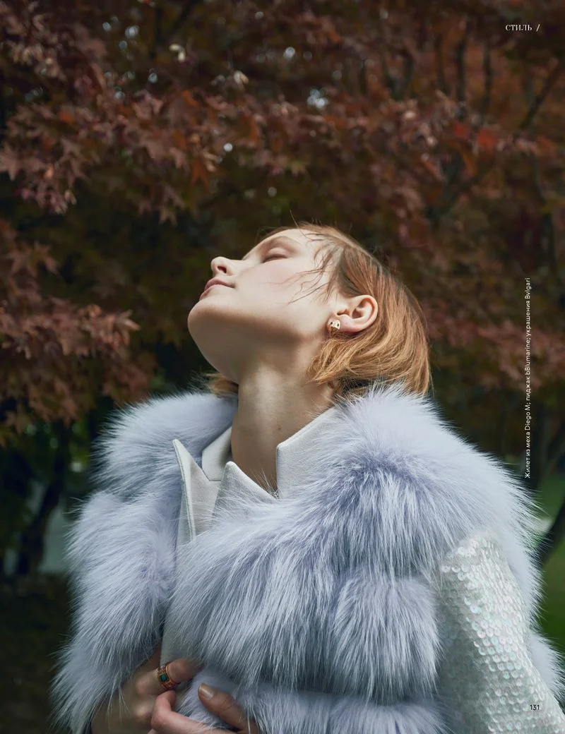 Margarita Pugovka Is Lensed By Élio Nogueira In 'Shallow' For L'Officiel Russia December 2018 ...