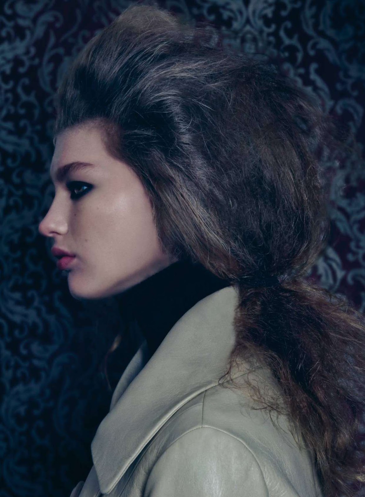 Dorit Revelis In 'Portrait of a Lady' By Drew Jarrett For ES Magazine ...