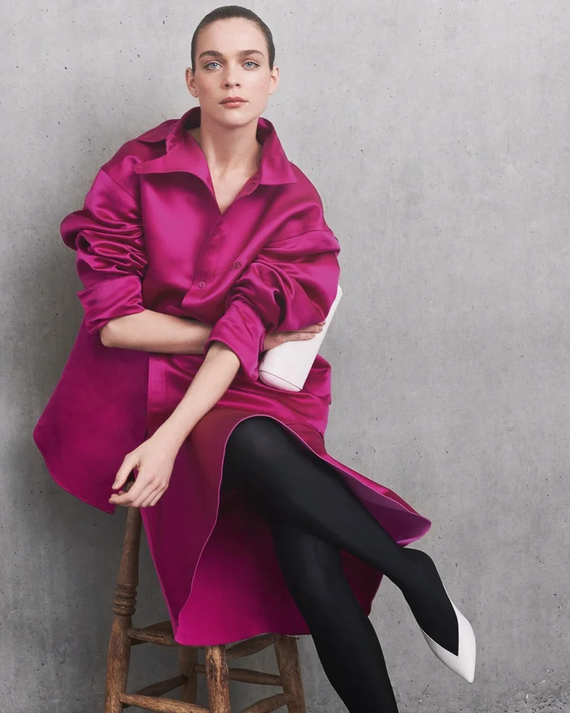 Kim Noorda Wears Bold Extravagance Lensed By Damian Foxe For How To ...