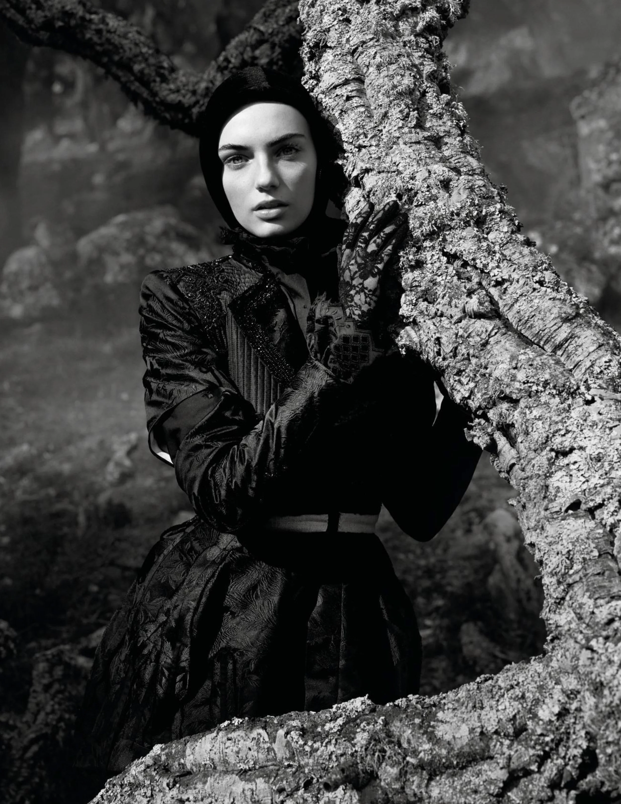 Fran Summers Makes 'Magie Noire' By Alasdair McLellan For Vogue Paris ...