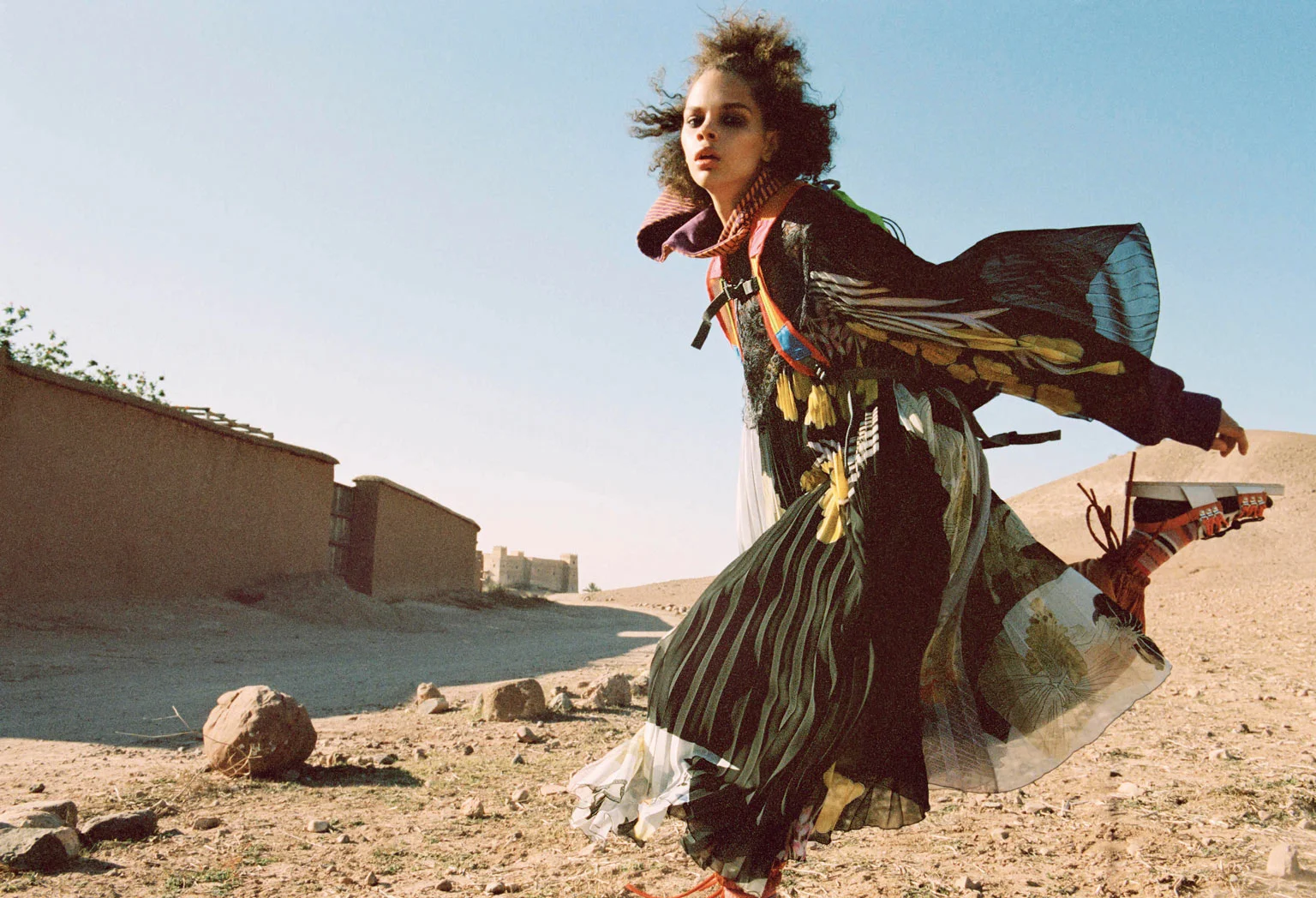 Hiandra Martinez Is Desert-Loving 'Free Spirit' Lensed By Yelena ...