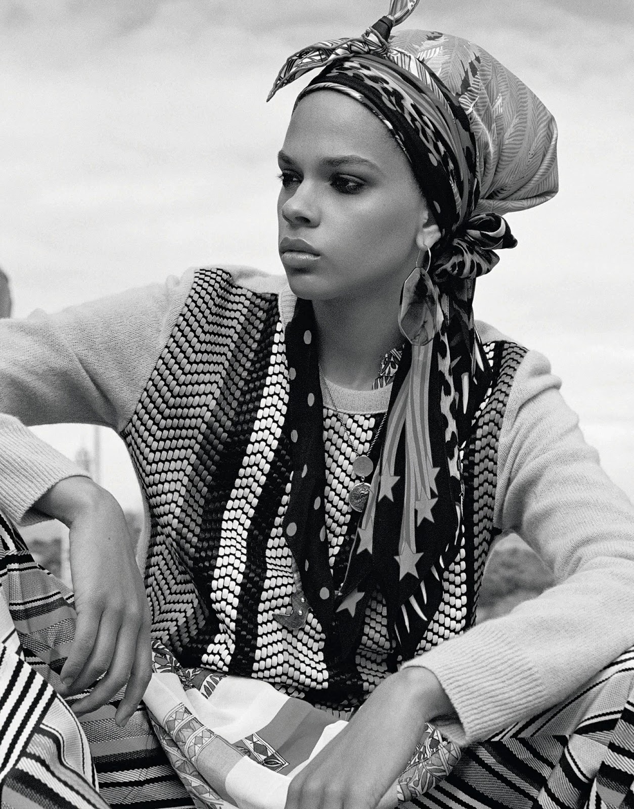 Hiandra Martinez Is Desert-Loving 'Free Spirit' Lensed By Yelena ...