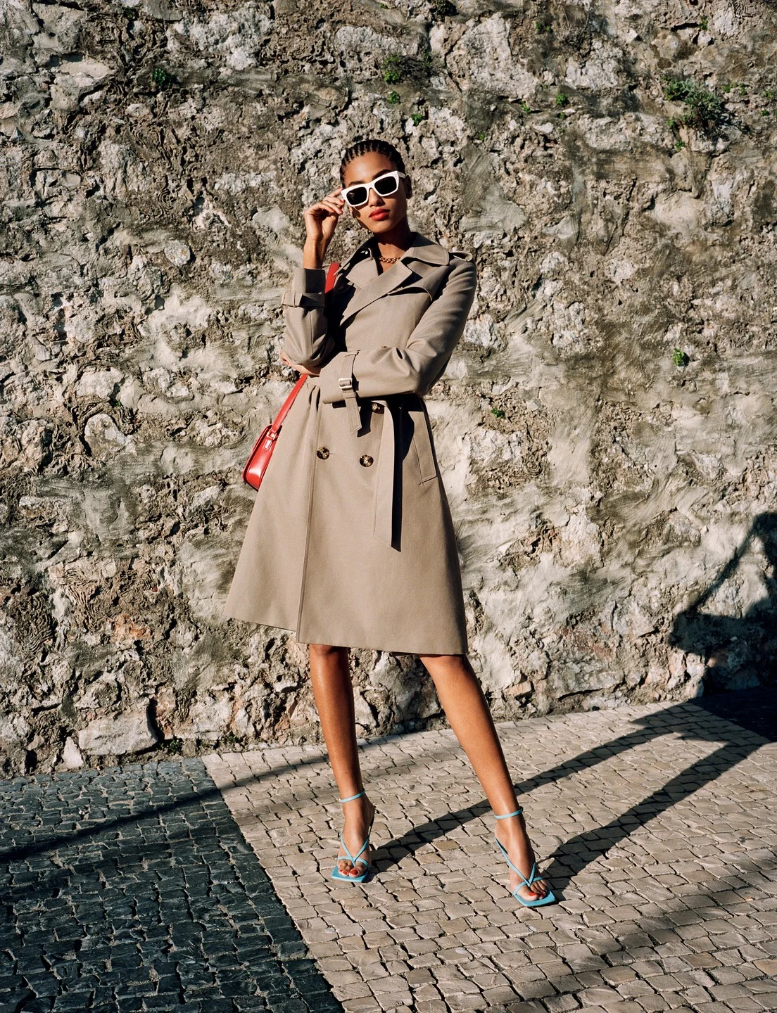 Imaan Hammam Poses Seaside In 'Catch the Sun' By Angelo Pennetta For ...