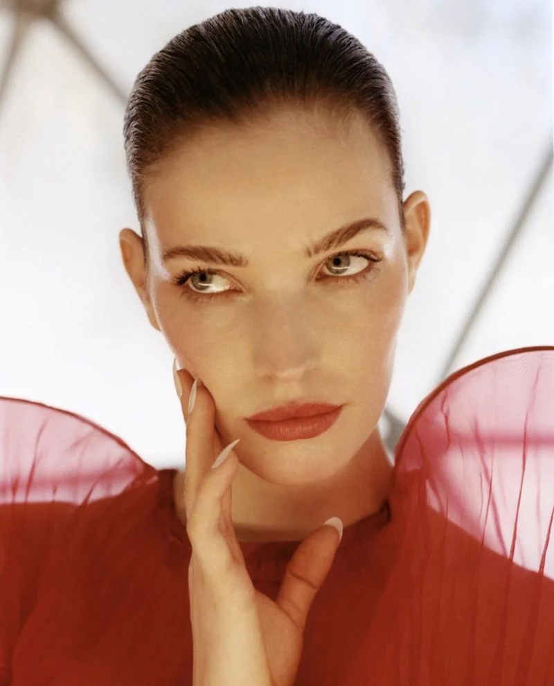 Alisa Ahmann Is Lensed By Arkan Zakharov In Playful Poses For ELLE ...