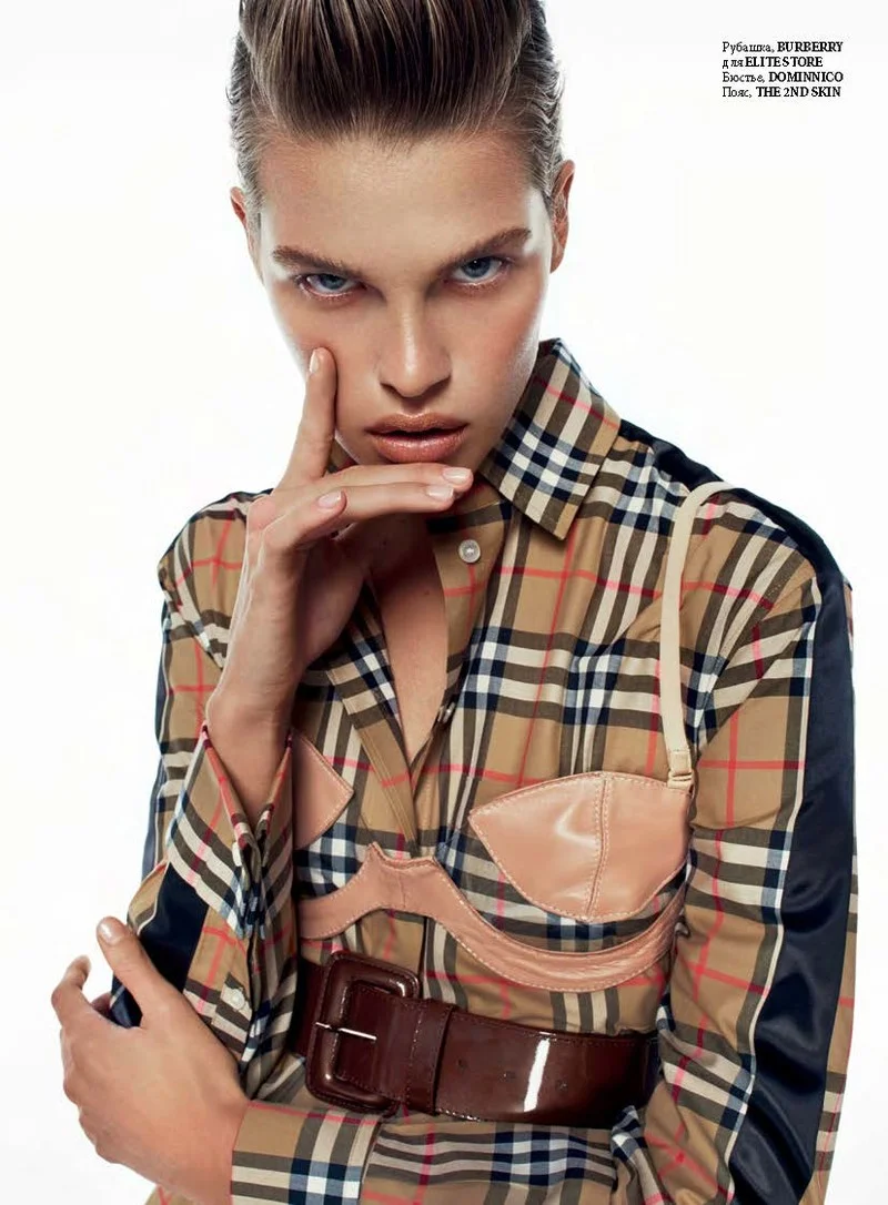 Kim Riekenberg Is Lensed In Burberry Riches By Javier López for L ...