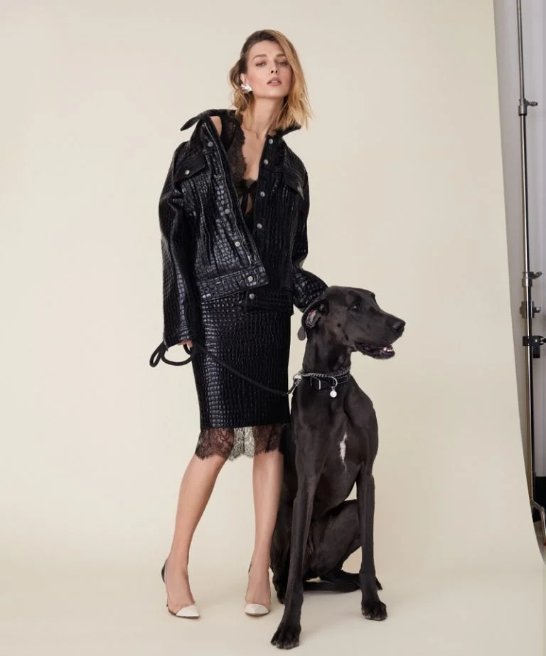 Daga Ziober Makes Nice With Dogs In Lara Jade Snaps For Modern Luxury ...