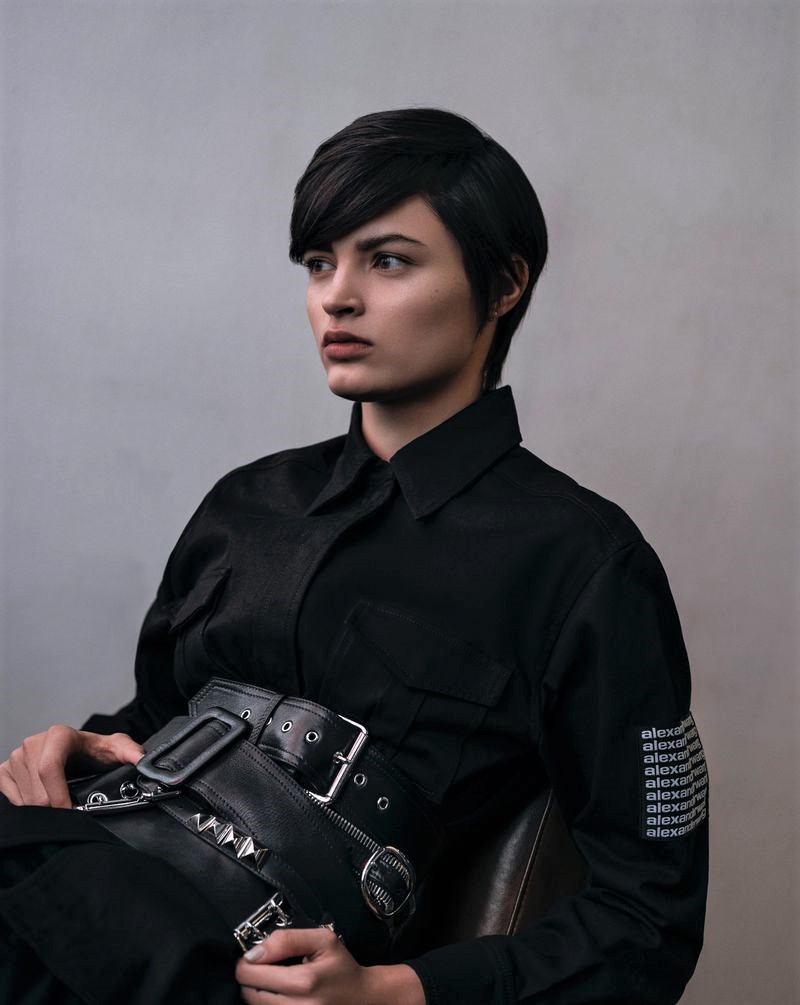 Isabella Emmack Lightens Urban Skies Lensed By JUANKR For Vogue Taiwan ...