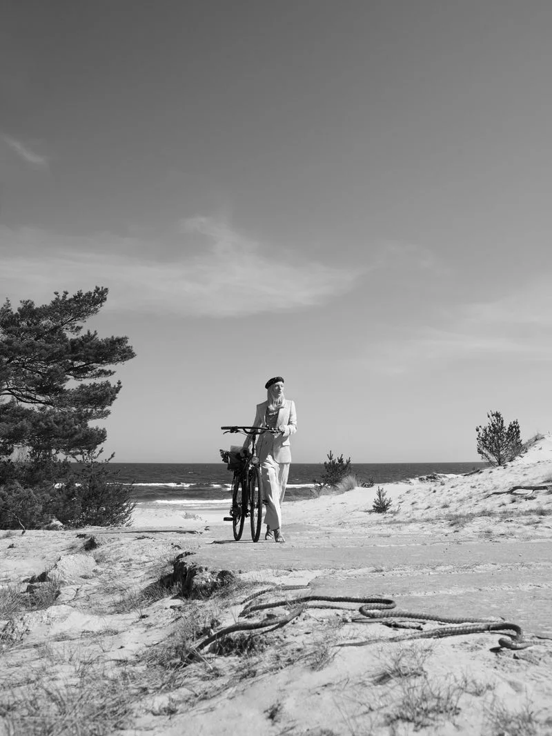 Maggie Maurer Visits 'Jurata' Lensed By Wunsche + Samsel For Vogue ...
