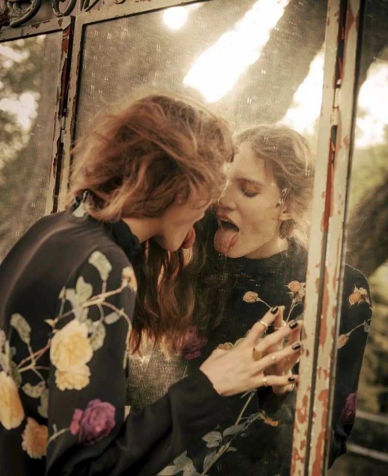 Izzy Wild Channels Long-Gone Romanticism Lensed By Noémi Ottilia Szabo ...